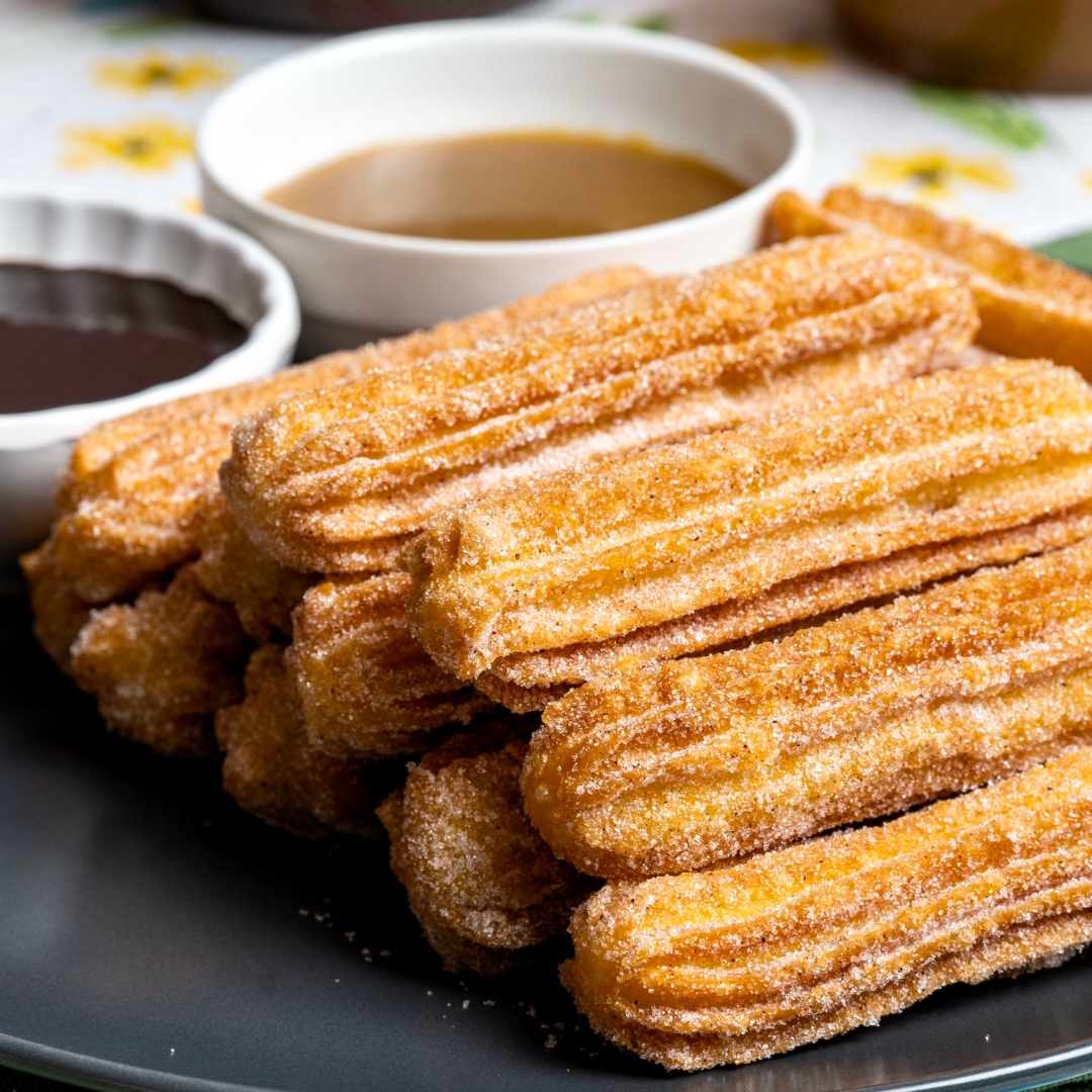 Resepi Churros Rangup Di Luar, Lembut Di Dalam + Sos Coklat ...