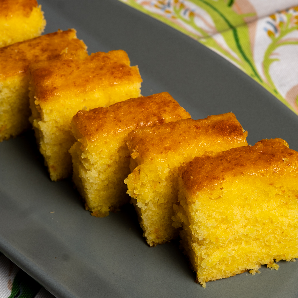 Resepi Kek Butter Oren Klasik Gebu & Lembap | Che Nom